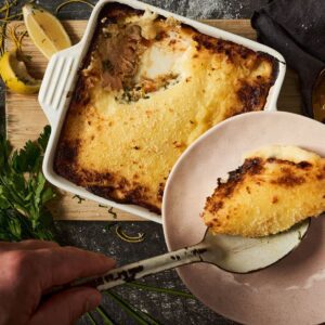 Westbourne Lane ~ Fish Pie Salmon, Leek, Potato 1kg – Accoutrement